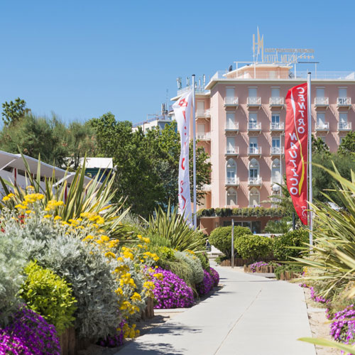 Hotel 4 stelle Rimini offerta midweek 2023 - Hotel Milton Rimini